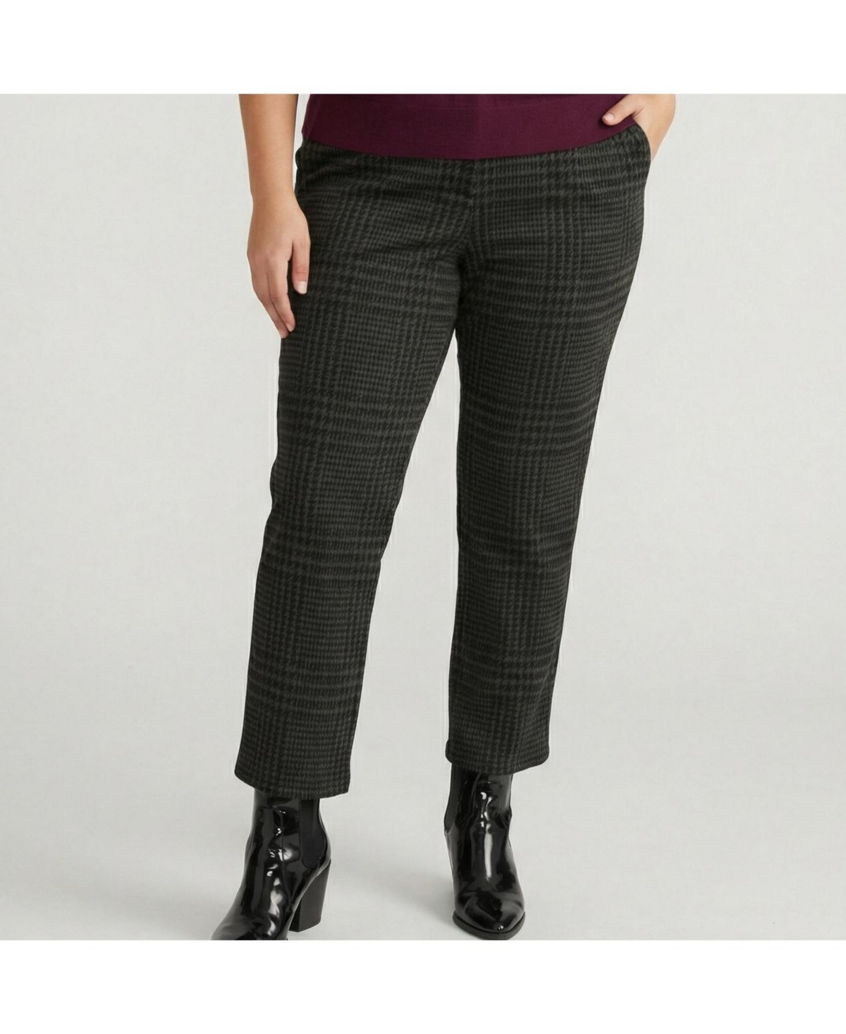 Click here for Universal Standard Plus Size Cigarette Ponte Pants... prices