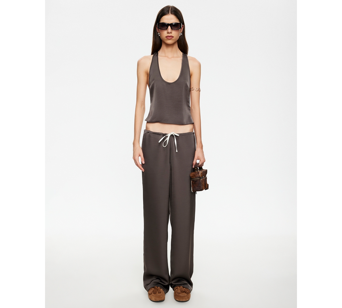 Click here for Lioness Womens U-Neck Sleeveless Tank Top - Mocca prices