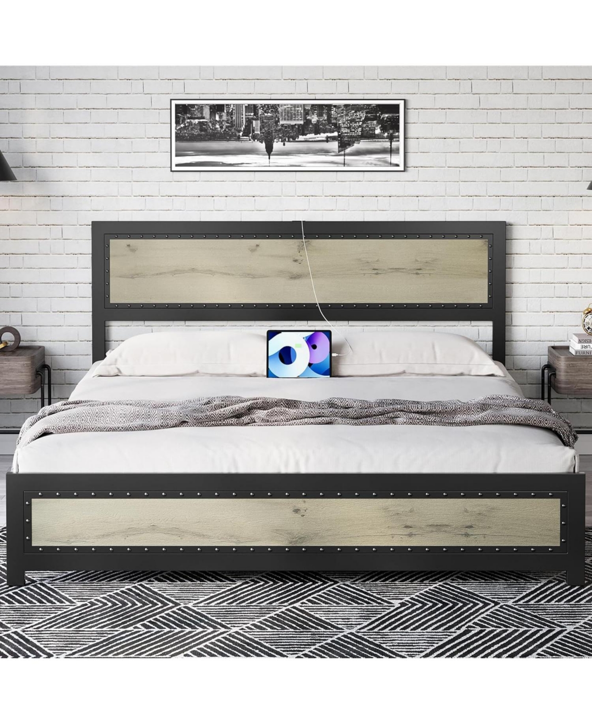 Click here for gaomon Solid Wood Platform Bed Frame with Usb/Ac C... prices