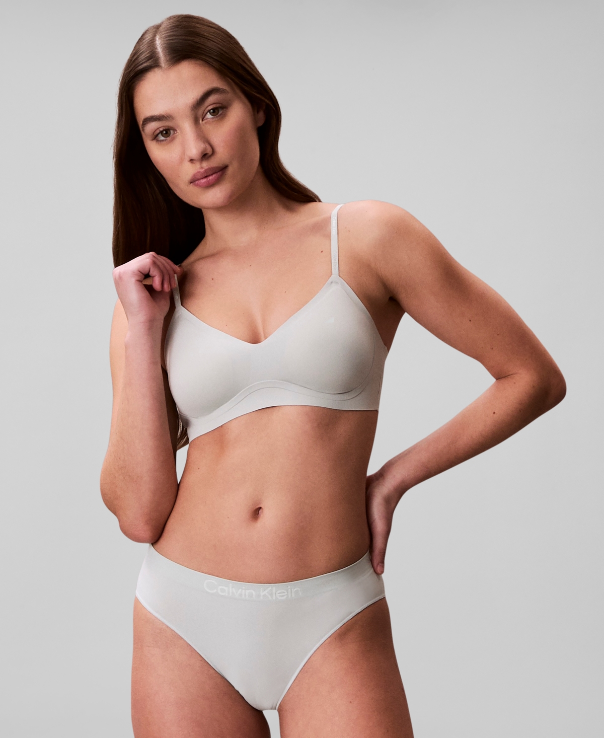 Click here for Calvin Klein Womens Bonded Flex Bikini Underwear Q... prices