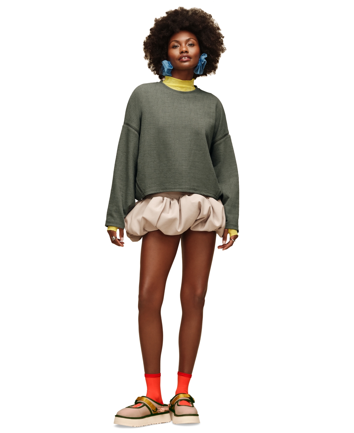 Click here for Ugg Womens Hayvie Crewneck Top - Dark Green prices