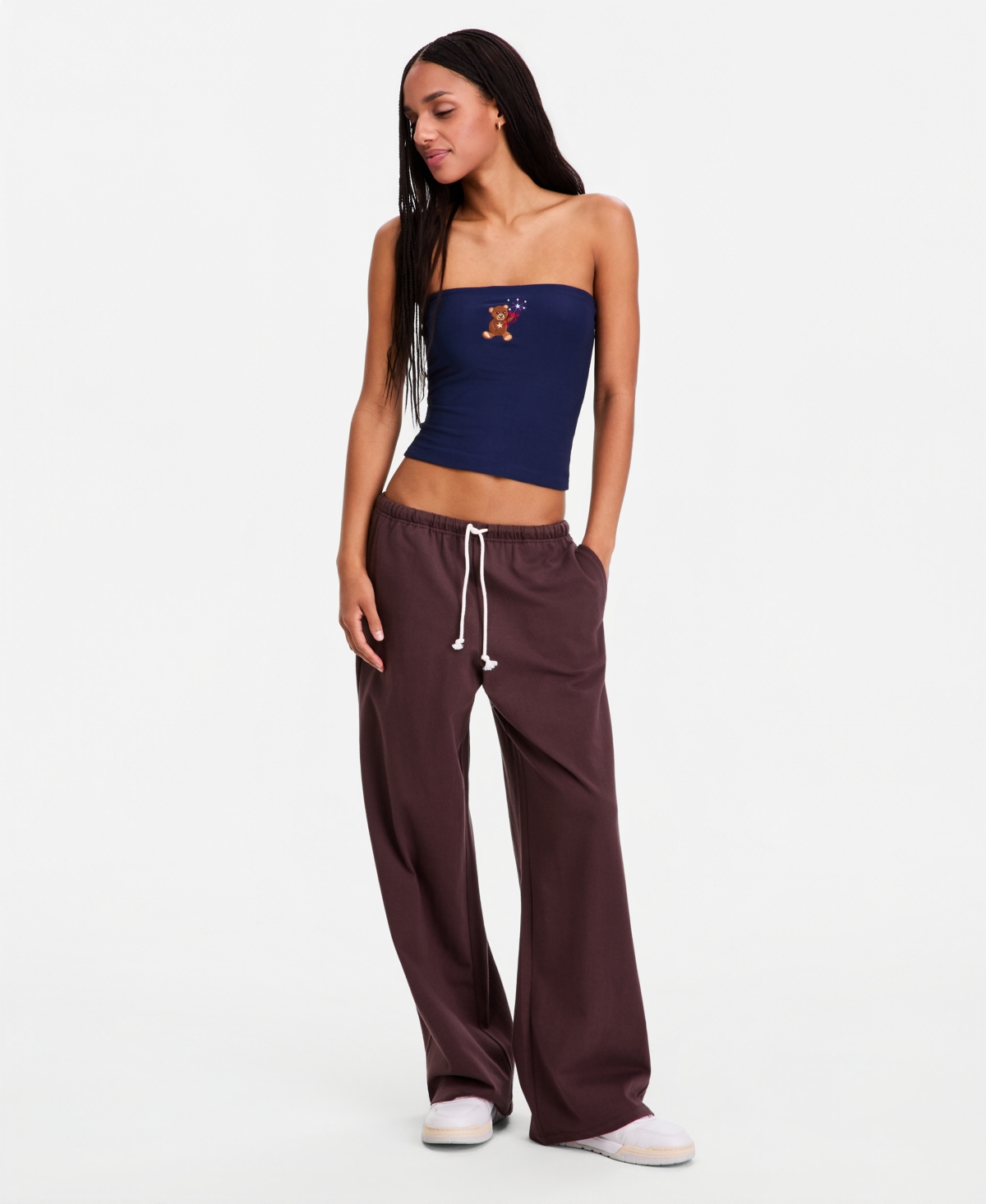 Click here for Hippie Rose Juniors Lightweight Fleece Wide-Leg Sw... prices