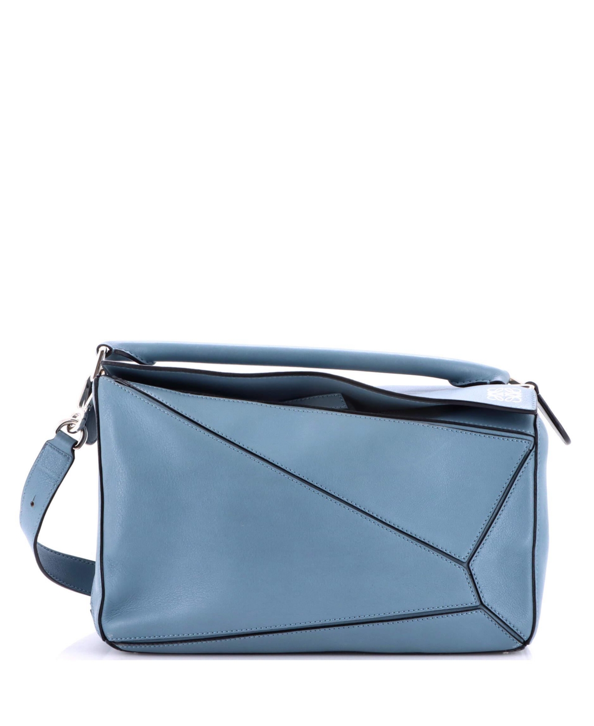 Click here for Pre-Owned Loewe Medium Puzzle Bag Leather - Blue prices