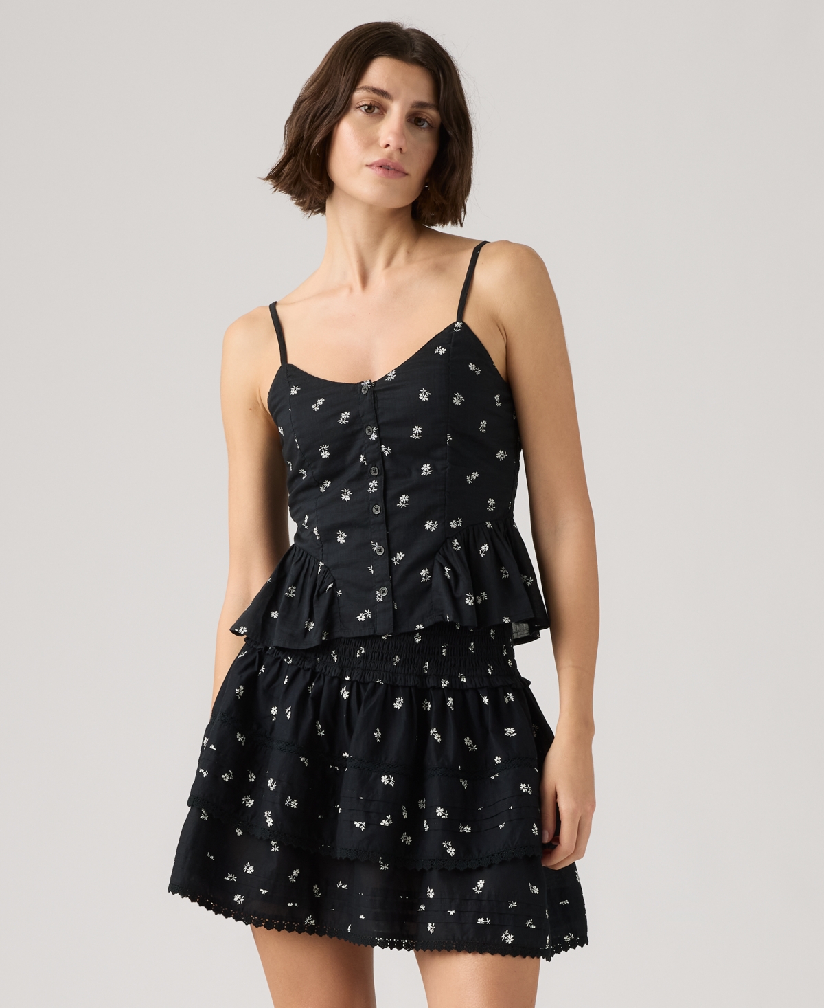 Click here for Levis Womens Monet Floral Sleeveless Blouse - Ange... prices