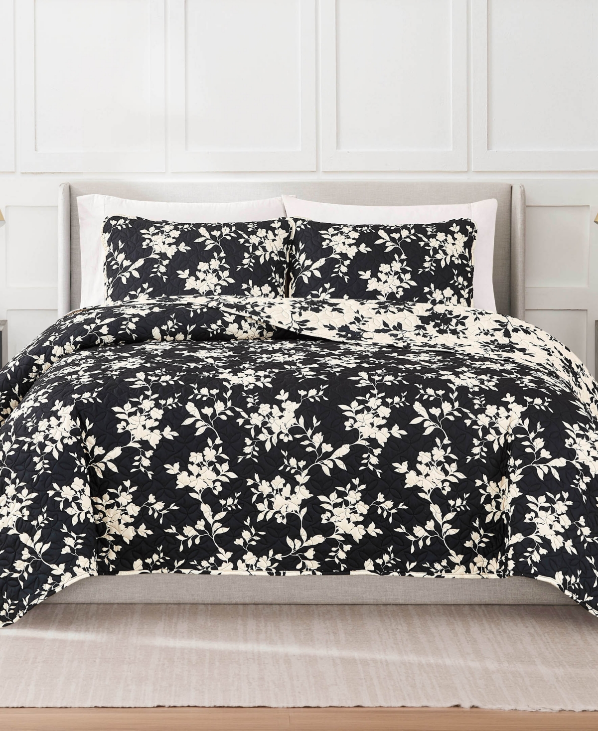 Click here for Nine West Silhouette Floral 3-Pc. Quilt Set  Full/... prices