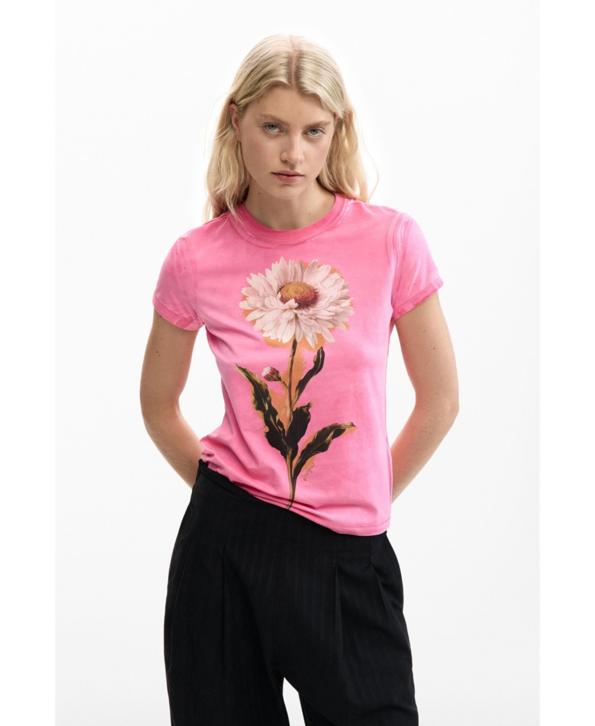 Click here for Desigual Womens Fitted daisy T-shirt - Pink prices