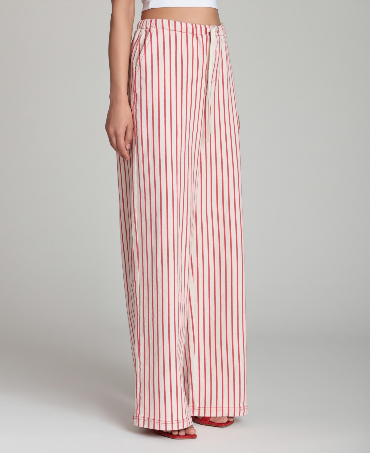 Click here for Avec Les Filles Womens Mid-Rise Striped Drawstring... prices
