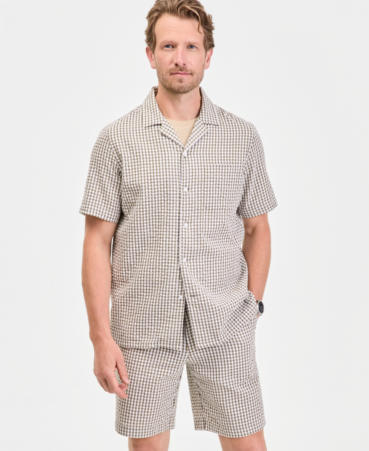 Click here for Club Room Mens Short Sleeve Striped Seersucker But... prices