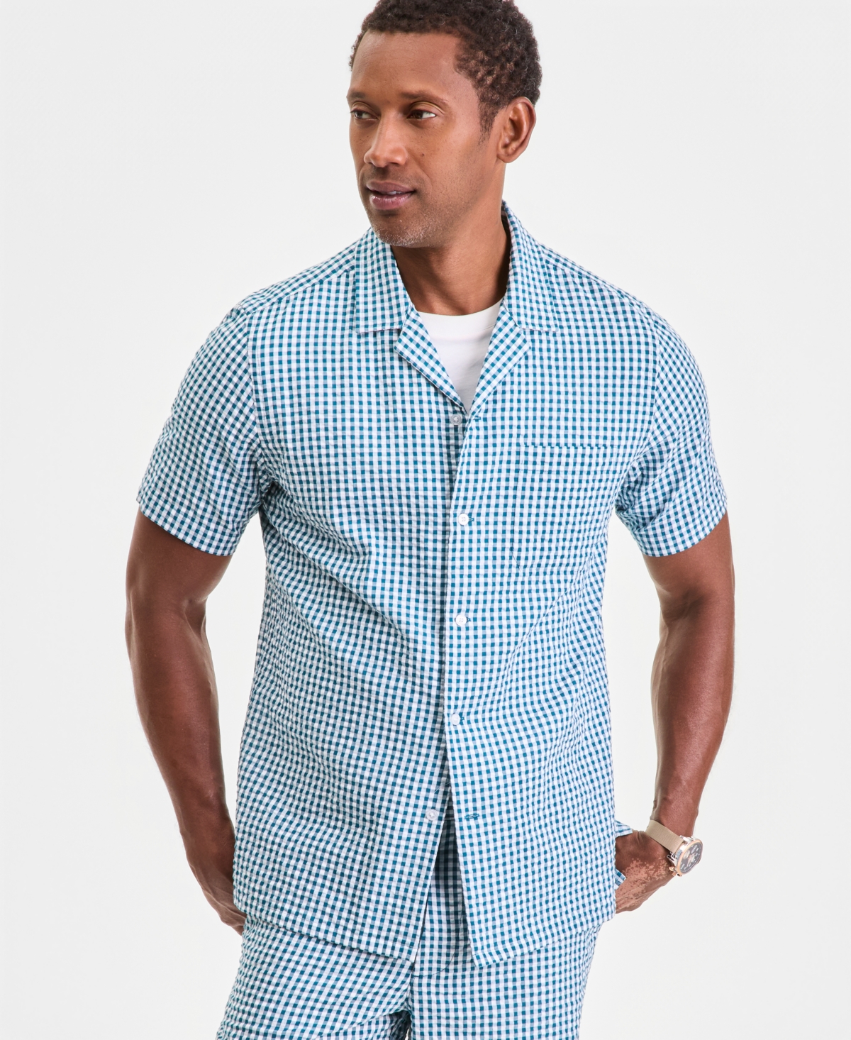 Click here for Club Room Mens Short Sleeve Striped Seersucker But... prices