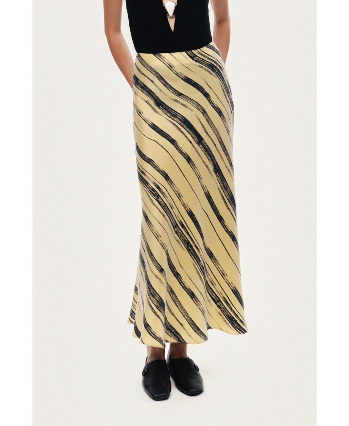 Click here for Nocturne Womens Lightweight Printed Midi Skirt - M... prices