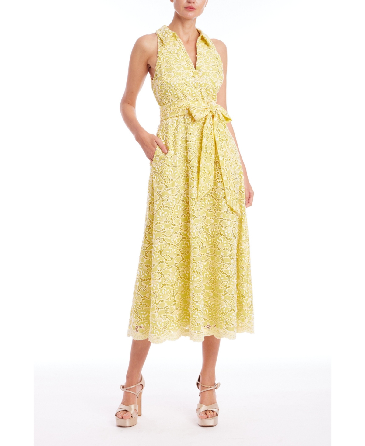 Click here for Badgley Mischka Womens Sleeveless Embroidered Lace... prices