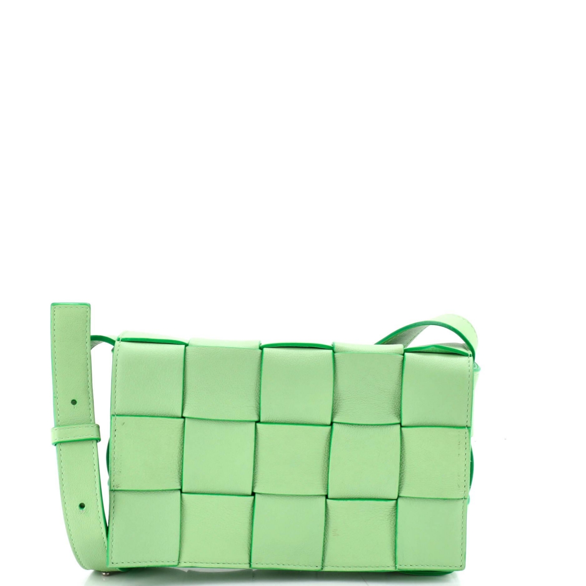 Click here for Pre-Owned Bottega Veneta Cassette Crossbody Bag Ma... prices