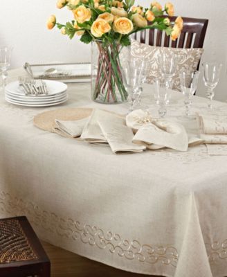 Click here for Saro Lifestyle Swirl Table Linen Collection prices