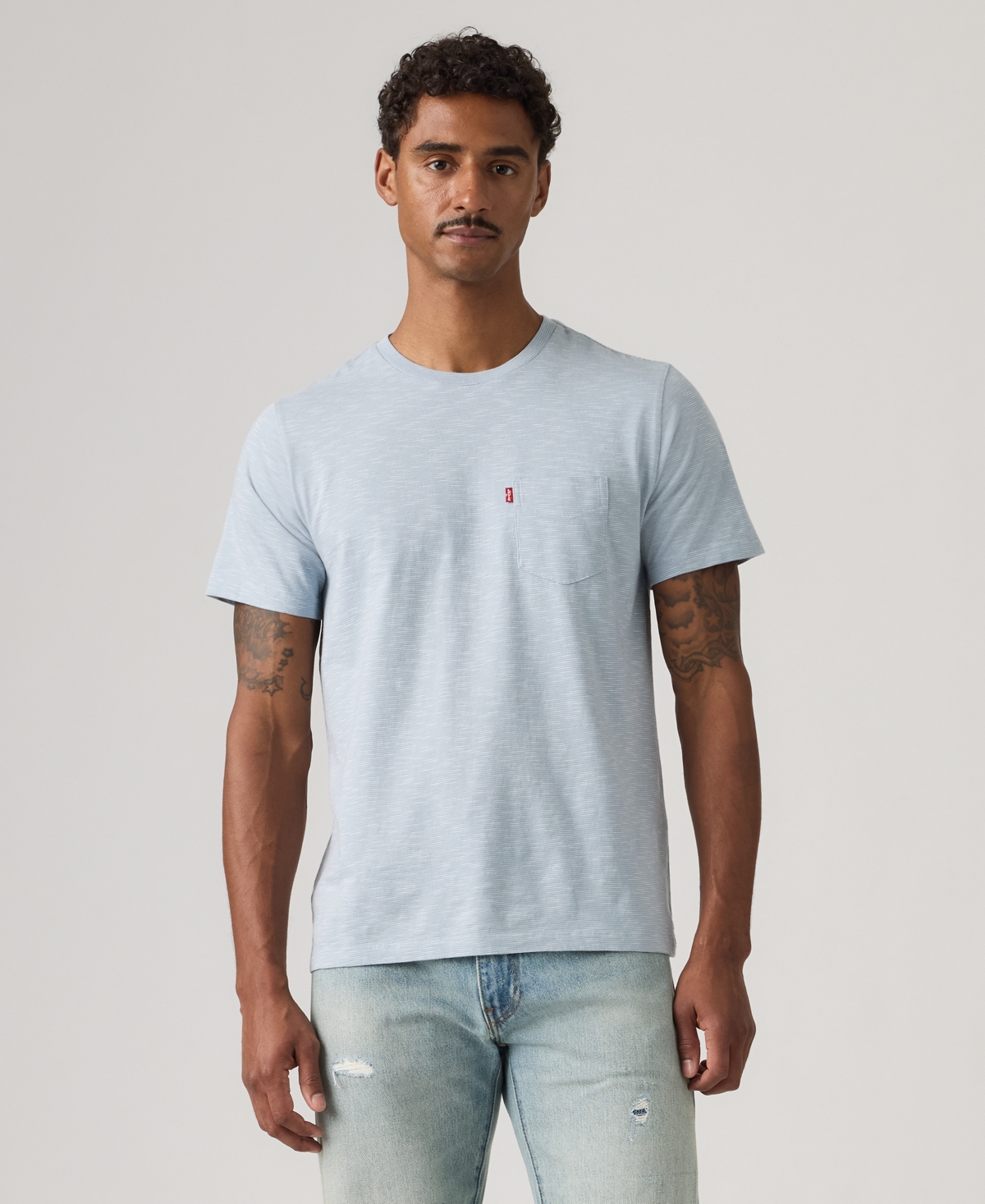 Click here for Levis Mens Classic Pocket Short Sleeve Crewneck T-... prices