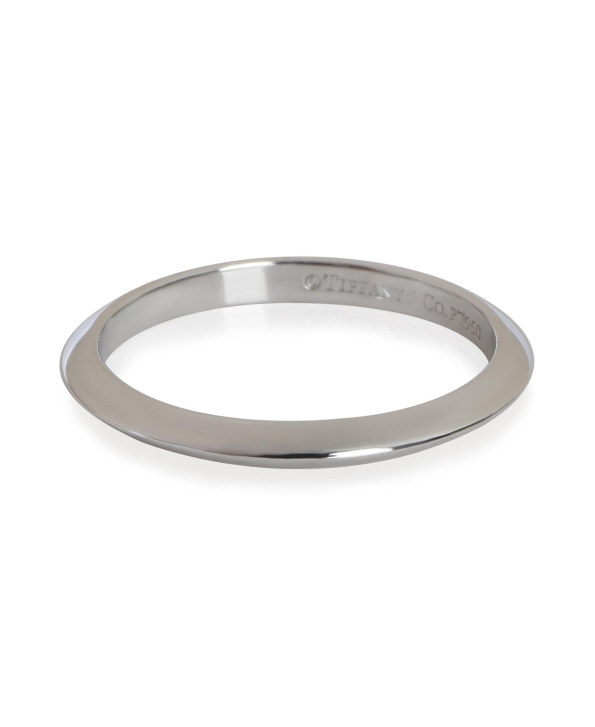 Click here for Pre-Owned Tiffany & Co Platinum Knife Edge Band -... prices
