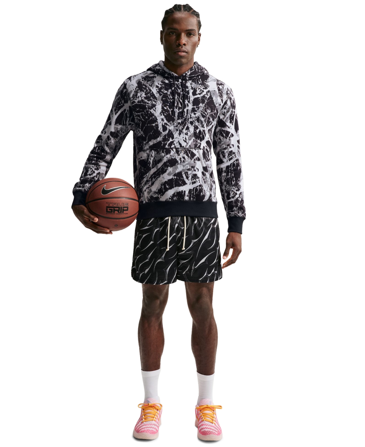 Click here for Nike Mens Club Basketball Hoodie - Black prices