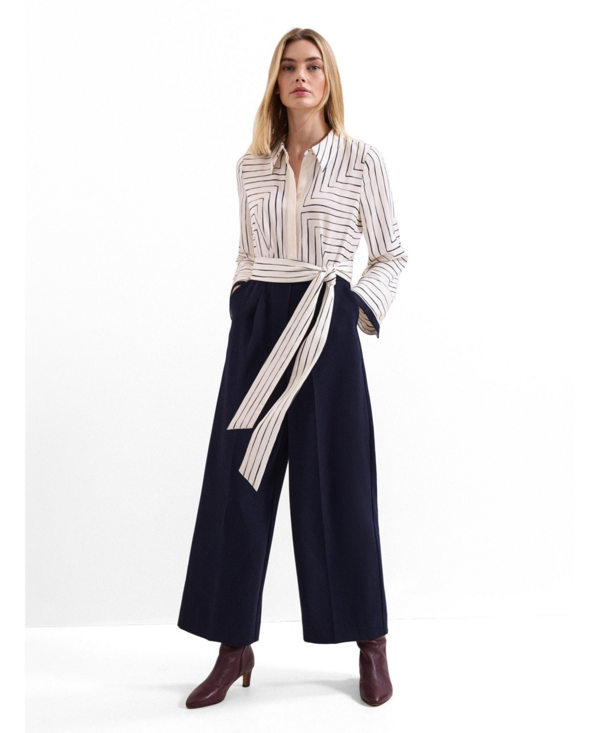 Click here for Phase Eight Womens Geo Jumpsuit prices
