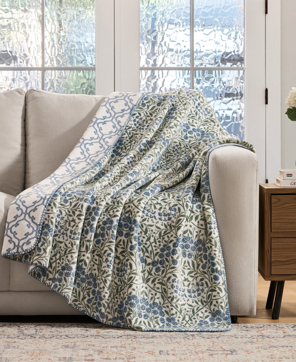Click here for Tahari Home Capri Reversible Printed Plush Throw... prices