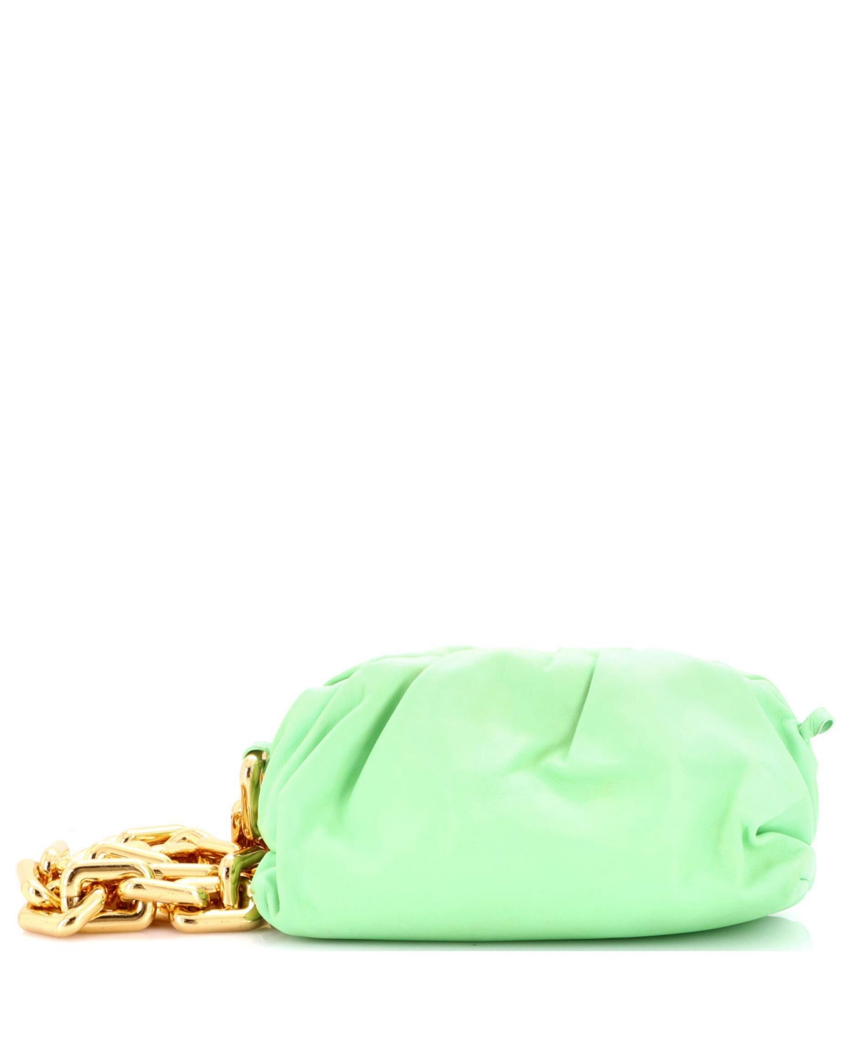 Click here for Pre-Owned Bottega Veneta Teen The Chain Pouch Leat... prices