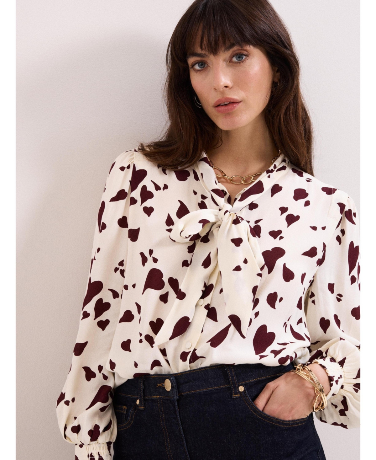 Click here for Phase Eight Womens Paloma Heart Blouse prices