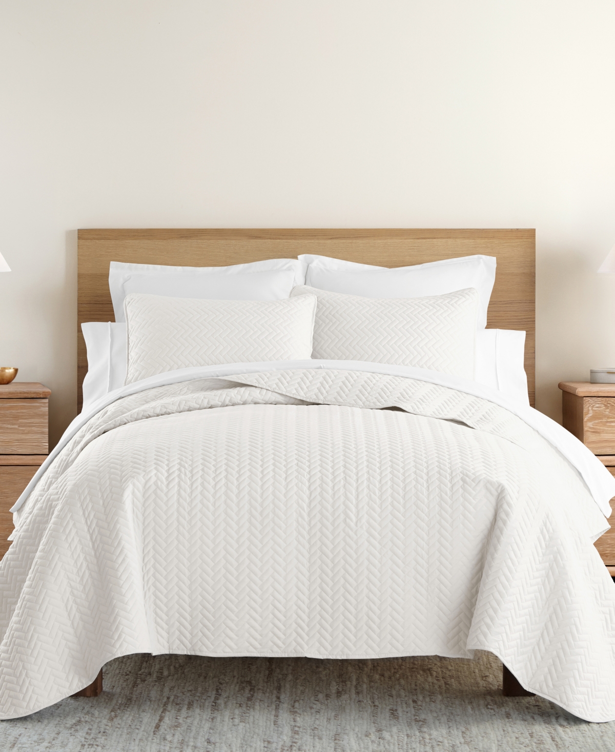Click here for ienjoy Home Herringbone Lightweight Quilted Coverl... prices