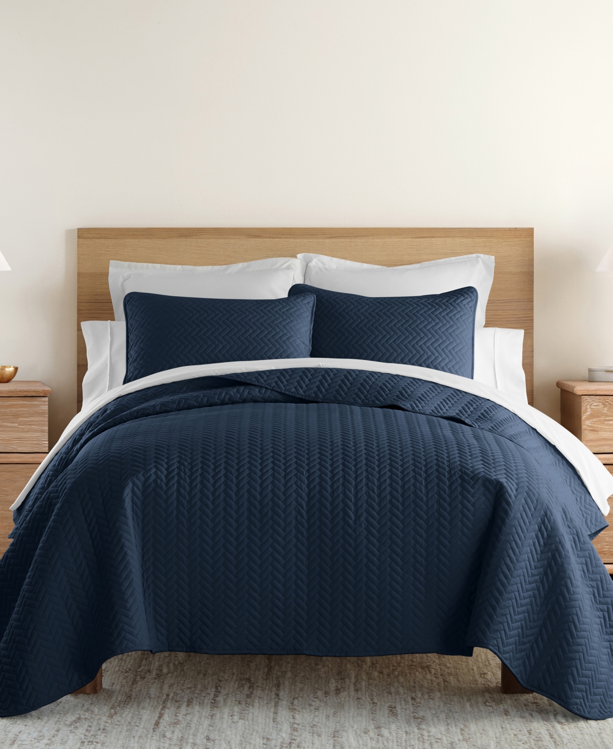 Click here for ienjoy Home Herringbone Lightweight Quilted Coverl... prices