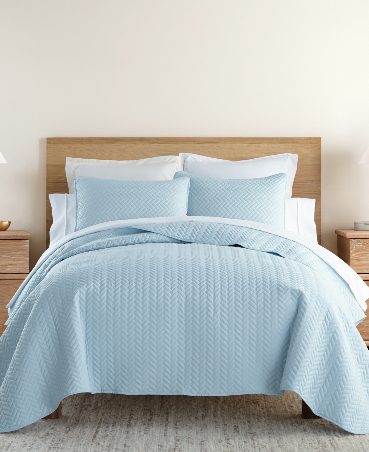 Click here for ienjoy Home Herringbone Lightweight Quilted Coverl... prices