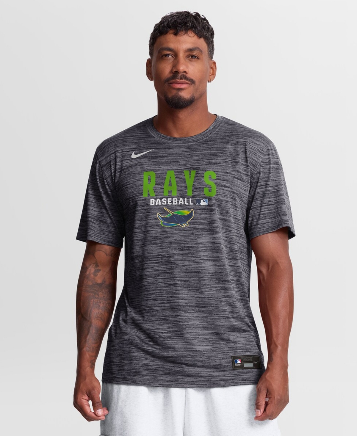 Click here for Nike Mens Black Tampa Bay Rays Authentic Collectio... prices