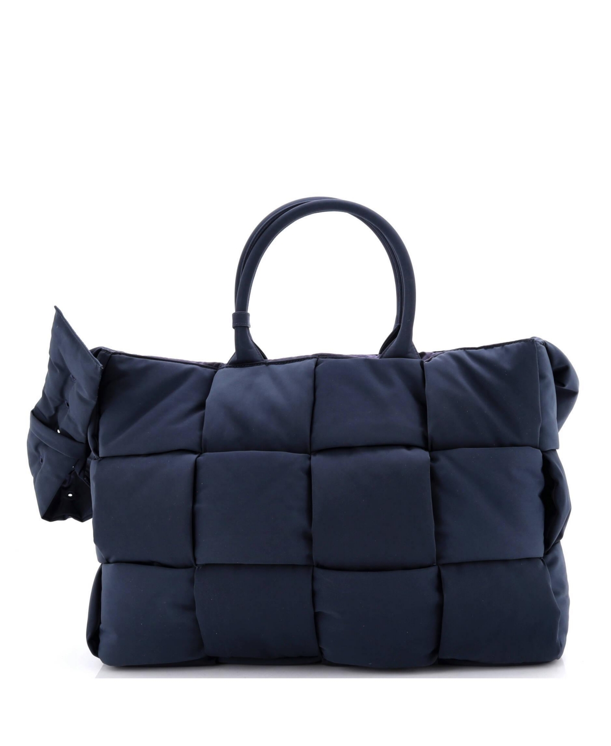Click here for Pre-Owned Bottega Veneta Large Arco Tote Maxi Intr... prices