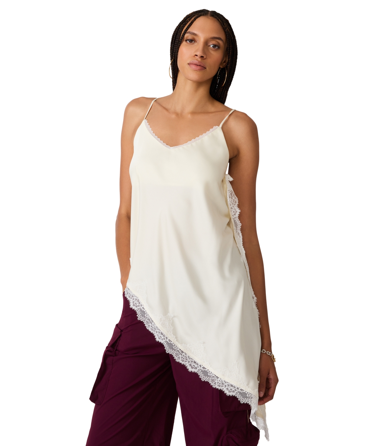Click here for Steve Madden Womens Margan Sweetheart Neck Sleevel... prices