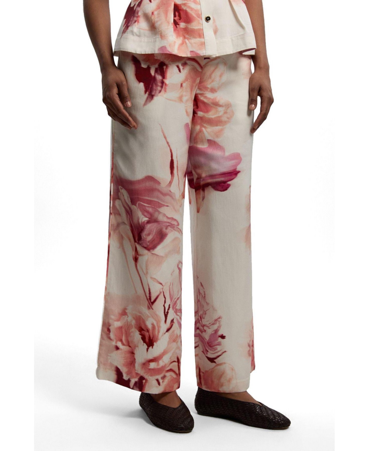 Click here for Karen Millen Womens Floral Straight Leg Trouser -... prices