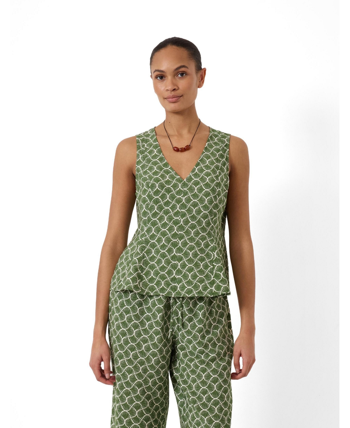 Click here for Hush Womens Sybil V-Neck Air Flow Godet Top - Seas... prices