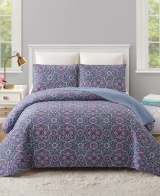 Click here for Modern Heirloom Lavender Florals Reversible 3 Piec... prices