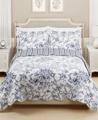 Click here for Modern Heirloom Garden Toile Reversible 3 Piece Qu... prices