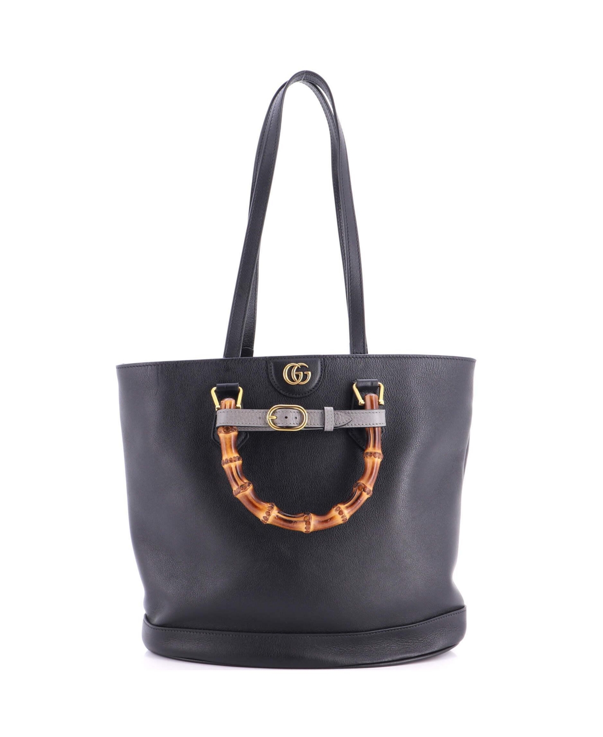 Click here for Pre-Owned Gucci Medium Diana Bamboo Handle Round T... prices