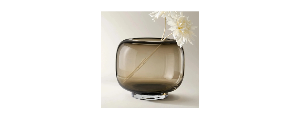 Click here for Z Gallerie Mateo Glass Vase - Smoke prices