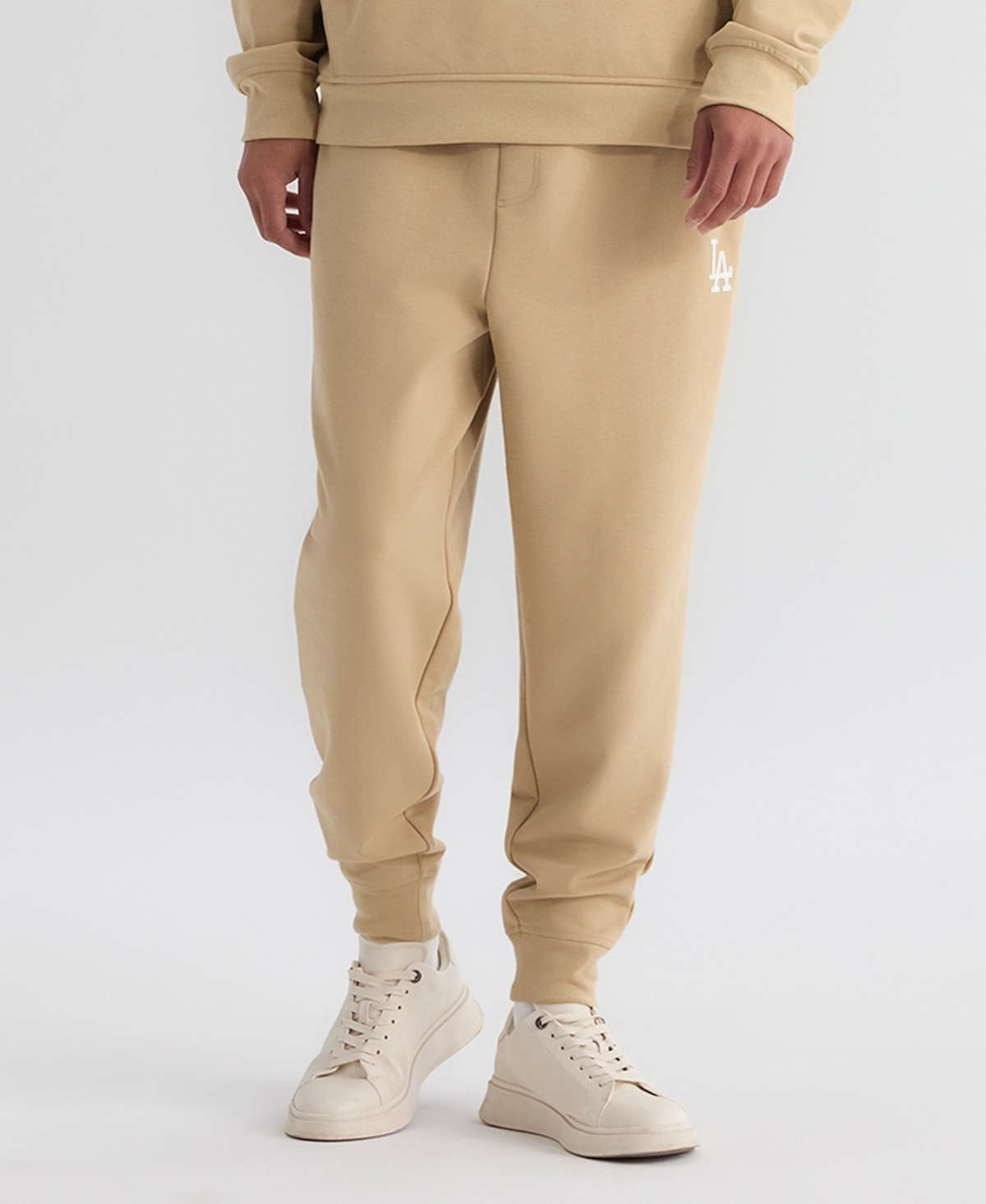 Click here for Fanatics Mens Khaki Los Angeles Dodgers Clutch Fle... prices