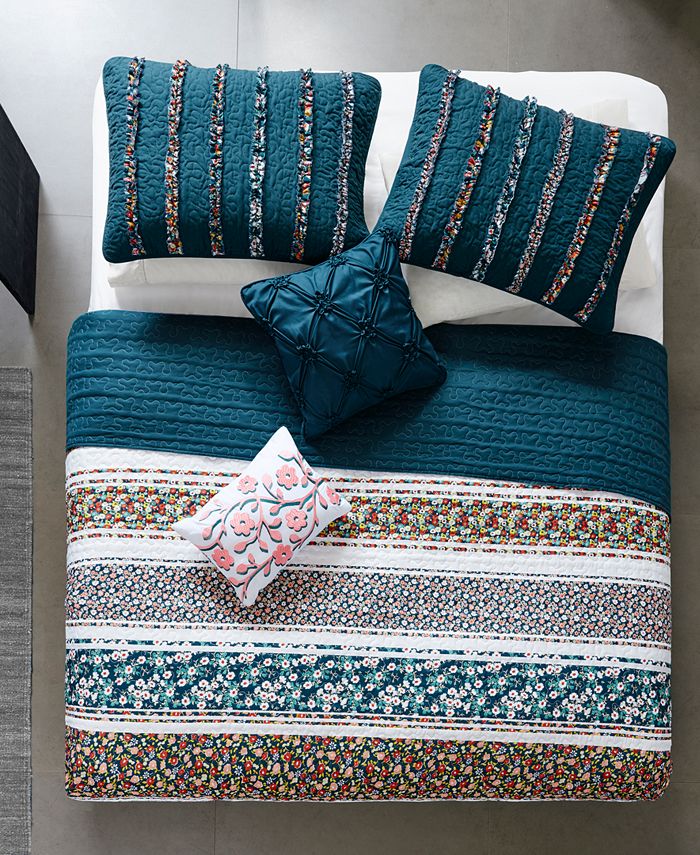 Intelligent Design Fleur 4-Pc. Twin/Twin XL Coverlet Set - Macy's