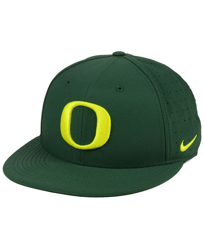 Nike Oregon Ducks Aerobill True Fitted Baseball Cap - Macy's
