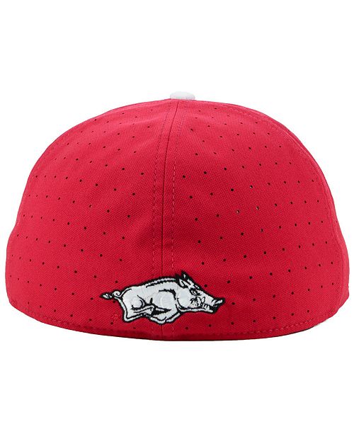 Nike Arkansas Razorbacks Aerobill True Fitted Baseball Cap & Reviews ...