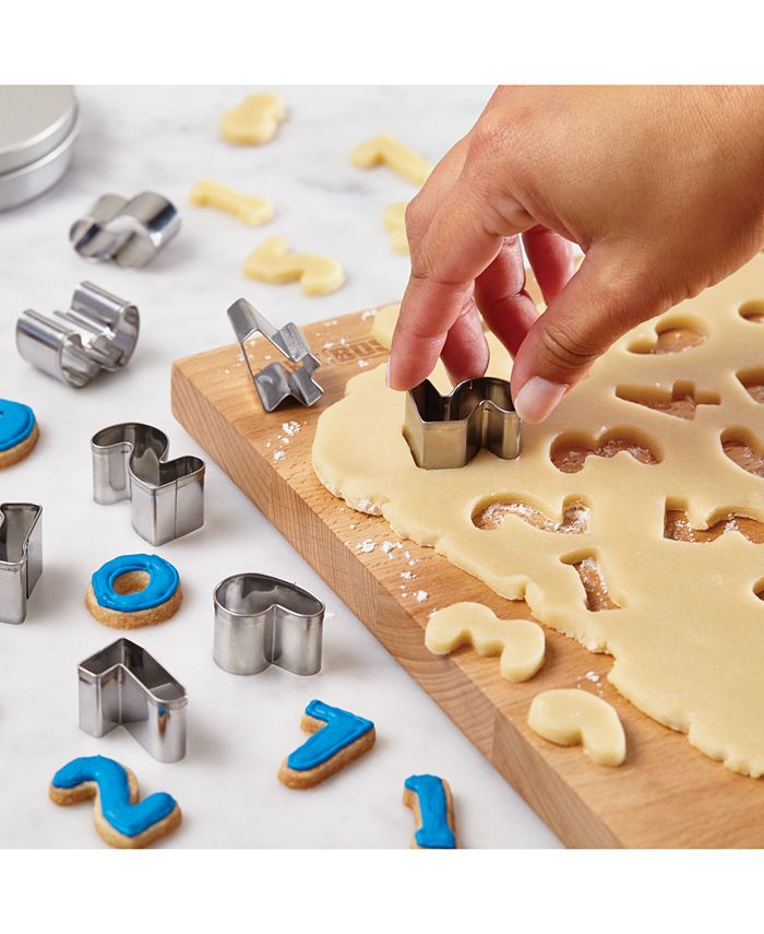 Cake Boss 9-Pc. Fondant & Cookie Stainless Steel Number Cutters - Macy's