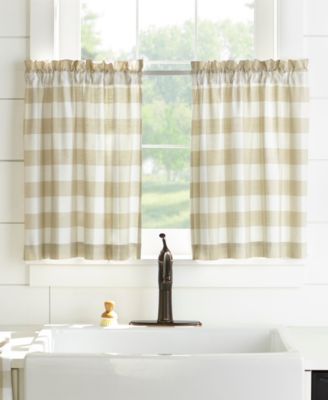 Click here for Elrene Home Fashions Farmhouse Living Buffalo Chec... prices