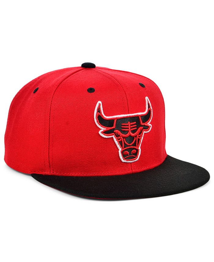 Mitchell & Ness Men's Chicago Bulls Hardwood Classic Reload Snapback ...