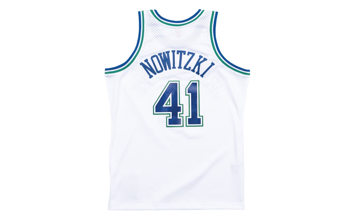 Click here for Mitchell & Ness Mens Dallas Mavericks Hardwood Cla... prices