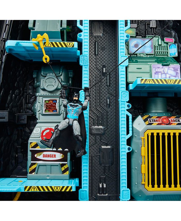 Batman Bat-Tech Batcave, Giant Transforming Playset with Exclusive 4 ...