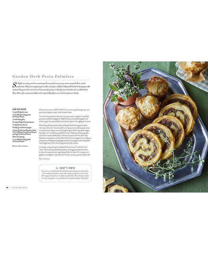 Barnes & Noble Tea at the Palace: A Cookbook (Royal Family Cookbook ...
