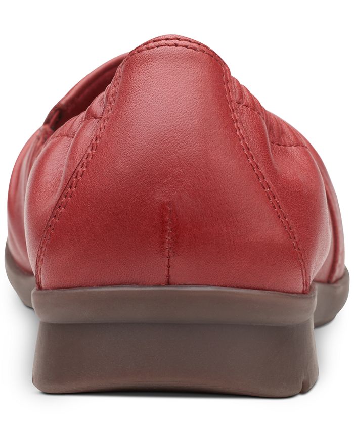 Clarks Women's Jenette Ruby Slip-On Flats & Reviews - Flats & Loafers ...