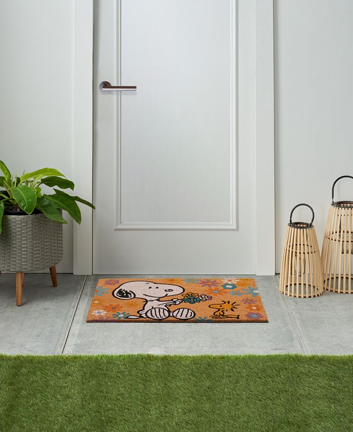Nourison Peanuts Snoopy and Woodstock with Flower Background Door Mat ...