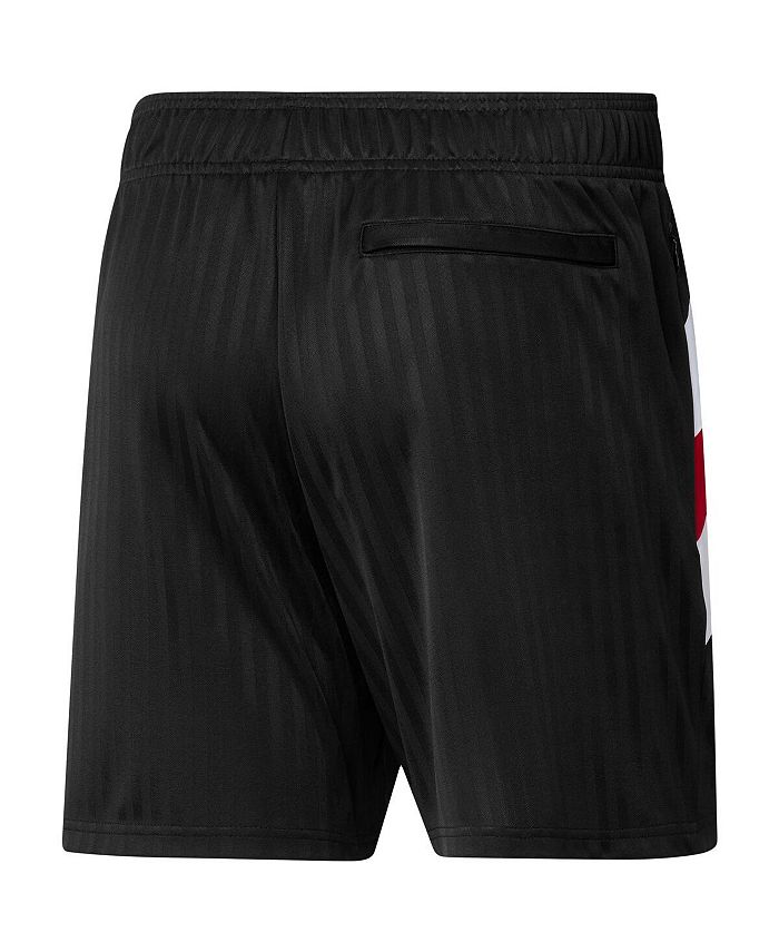 adidas Men's Black Manchester United Football Icon Shorts - Macy's