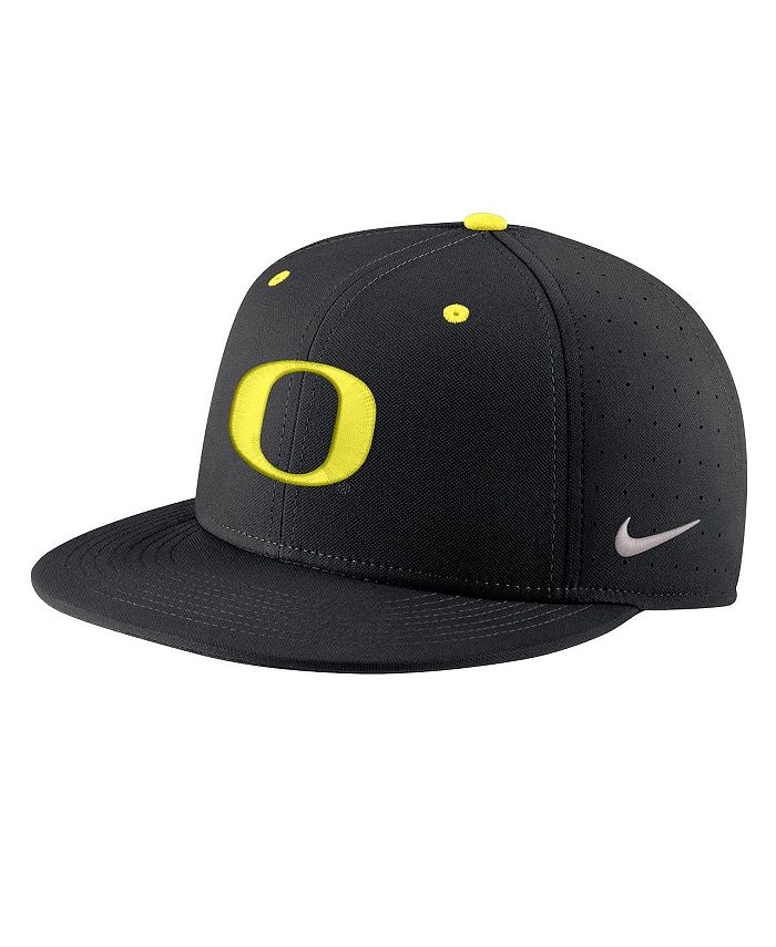 Nike Men's Black Oregon Ducks Aero True Baseball Performance Fitted Hat ...